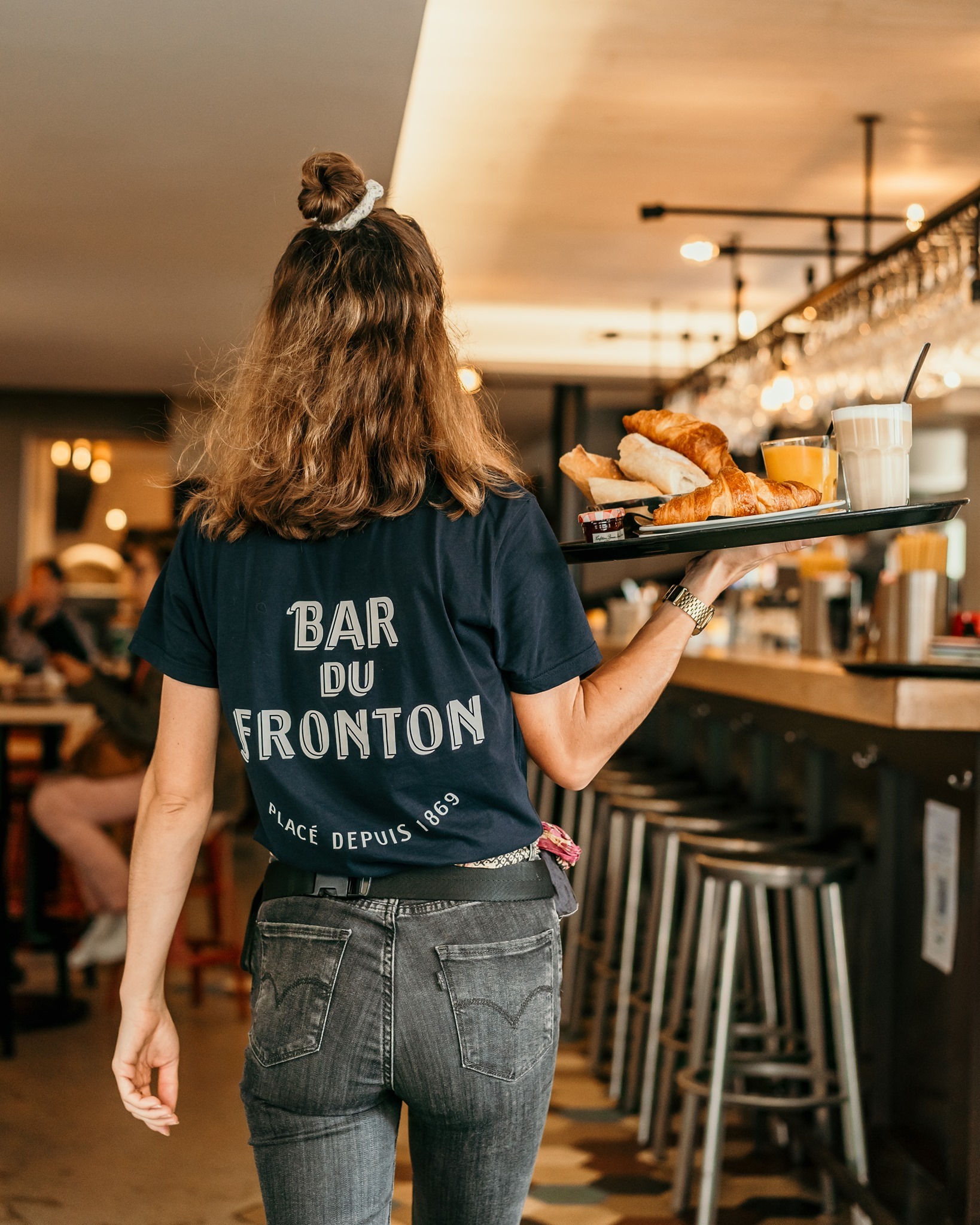 Postes d'apprenti(e)s en salle et en cuisine - UMIH Union des métiers ...